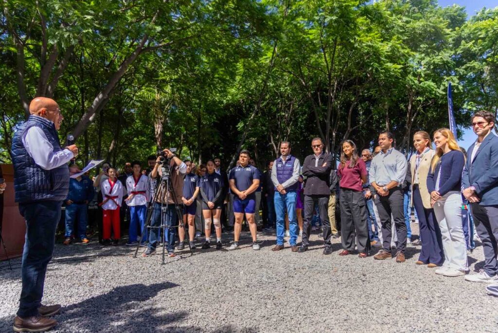 Inaugura Kuri Pabellón de Alto Rendimiento en el Parque Querétaro 2000 ...